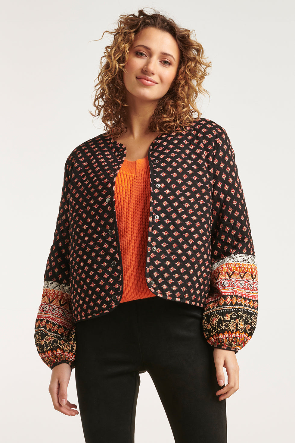 Smashed Lemon 23679 Dames Quilted Bomber Jacket Met Boho Tribal Print
